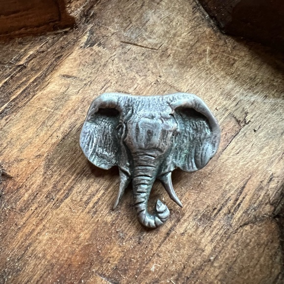 Vintage | Jewelry | Vintage Elephant Pin | Poshmark